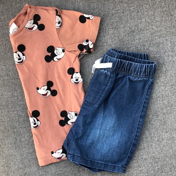 H&M | Shirts & Tops | Worn Once Hm X Disney Collab Mickey Mouse Tee ...